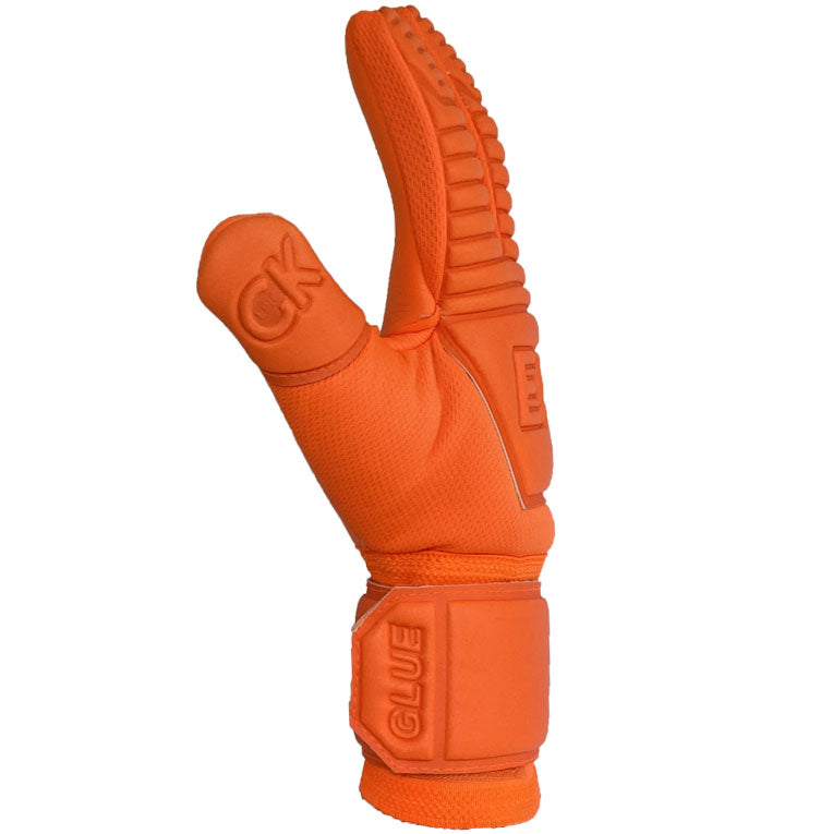 EPIC Glue Goalkeeper Glove | Negative Cut – EPIC Soccer Academy
